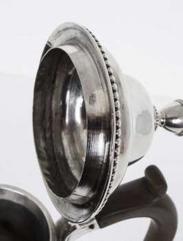 06738-Antique-Hester-Bateman-Silver-Coffee-pot-1777-4 - Regent Antiques