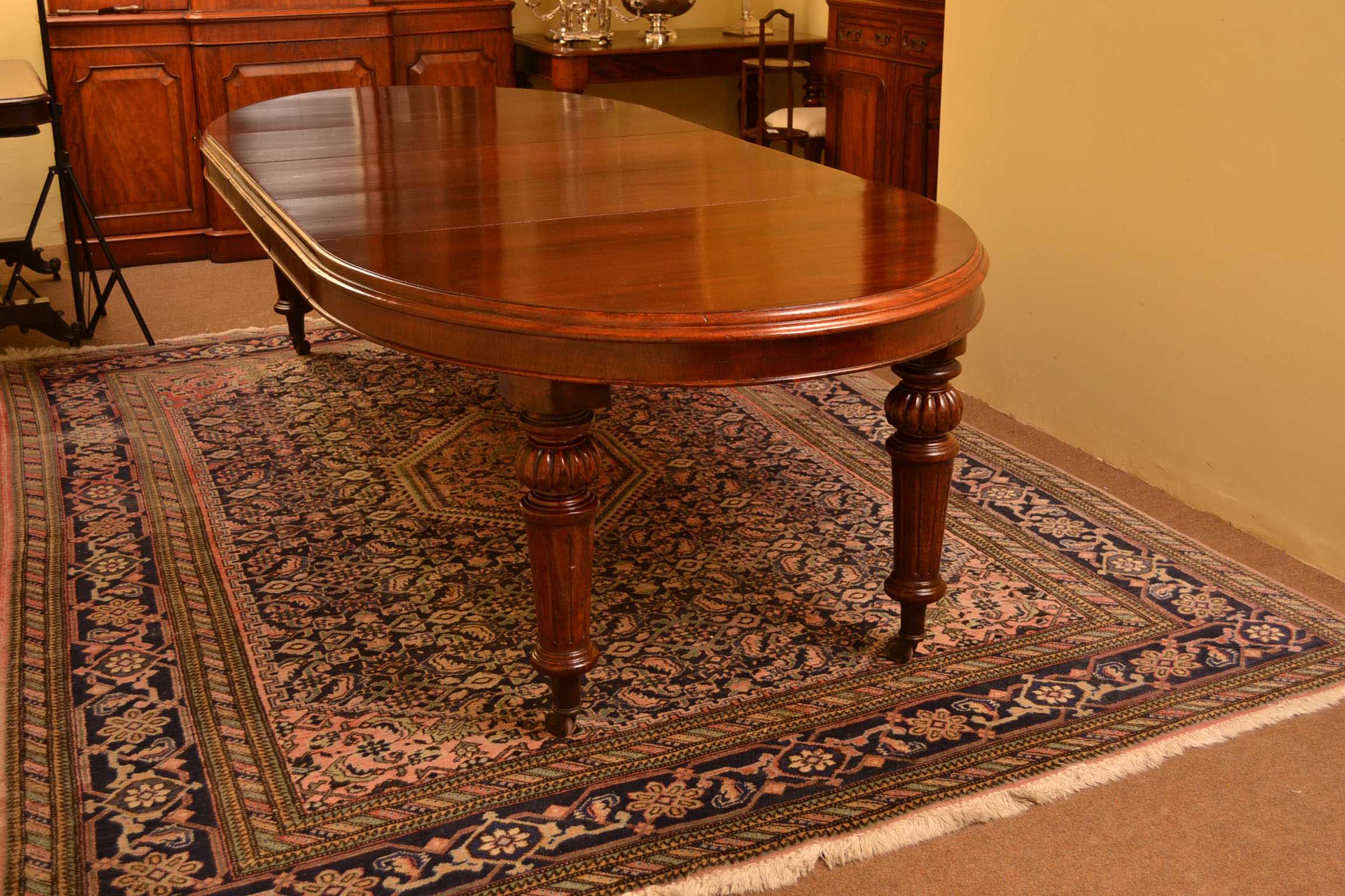 Antique Dining Table | Ref. no. 03888 | Regent Antiques